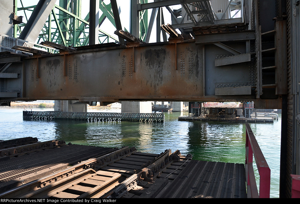 Picture Categories: Bridge