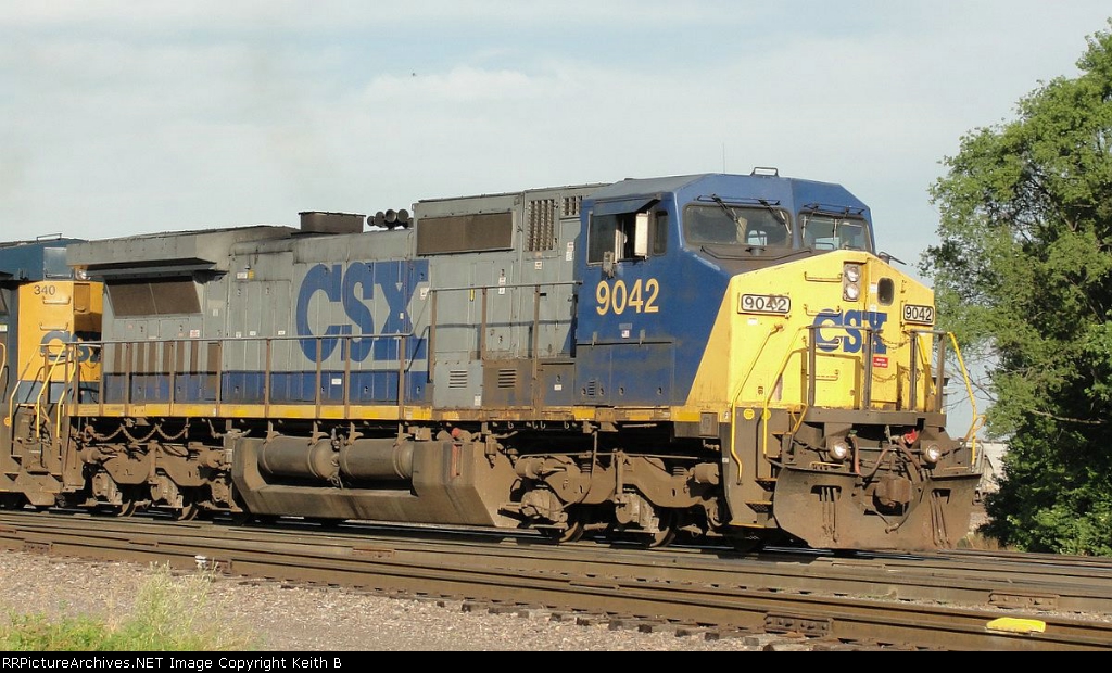 CSX 9042