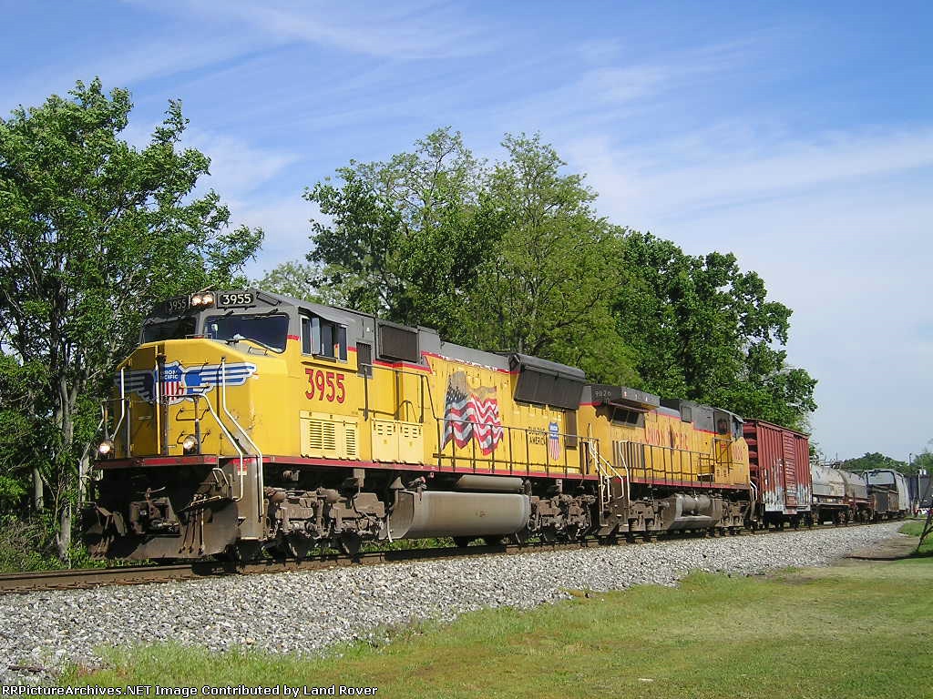 UP 3955 On NS 177 East