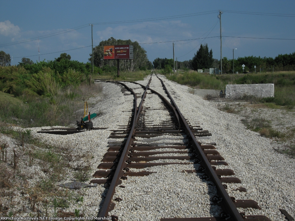 AX 975.7 - Alico Road