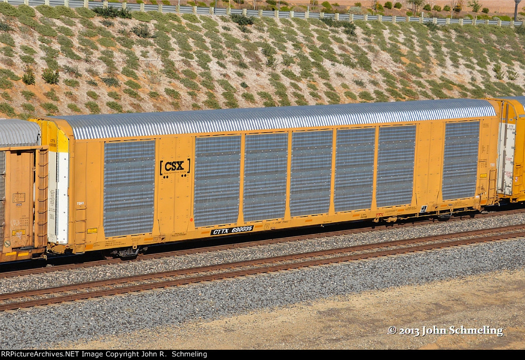 CTTX 690035 (CSX Adjustable Height Auto-Rack) at Beaumont CA. 11/5/2013