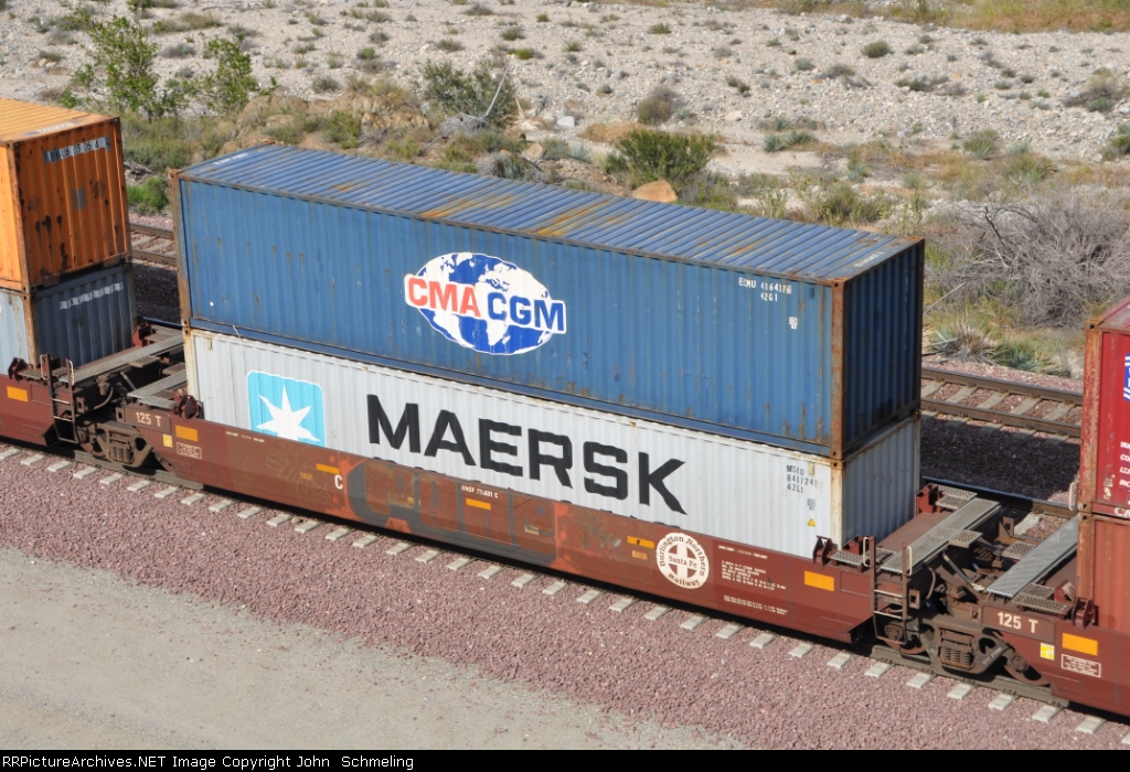 ECMU 416437 container