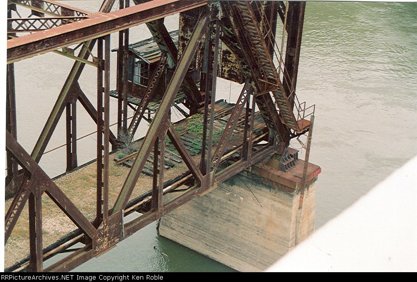 RI Lift bridge