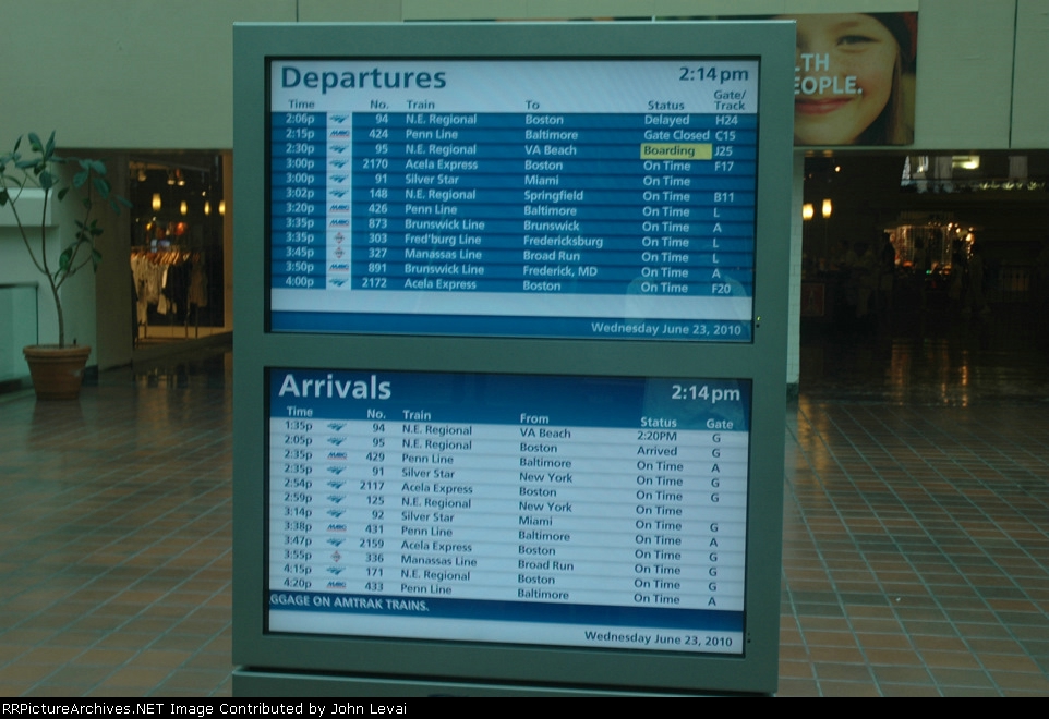Amtrak Status Board