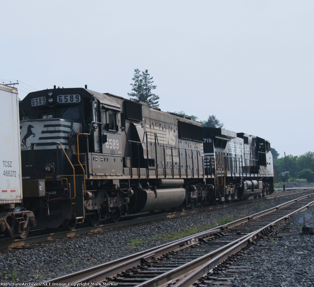 NS 6589