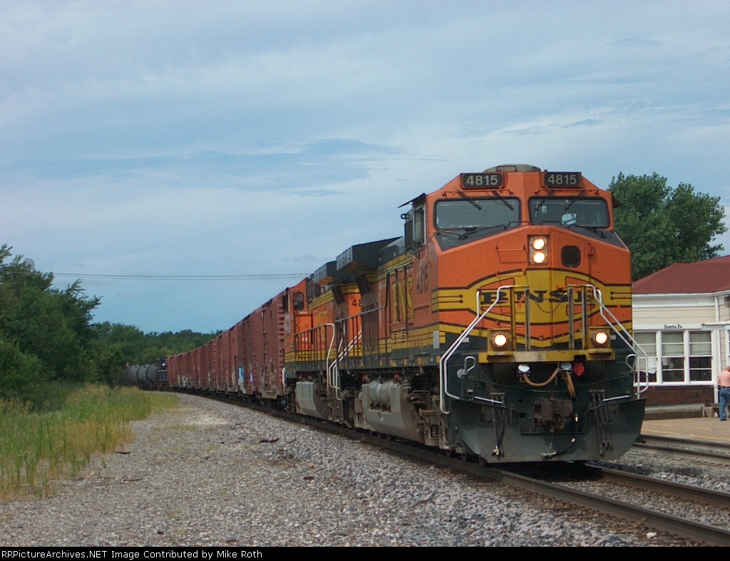BNSF 4815