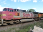 Pictures of BNSF 677