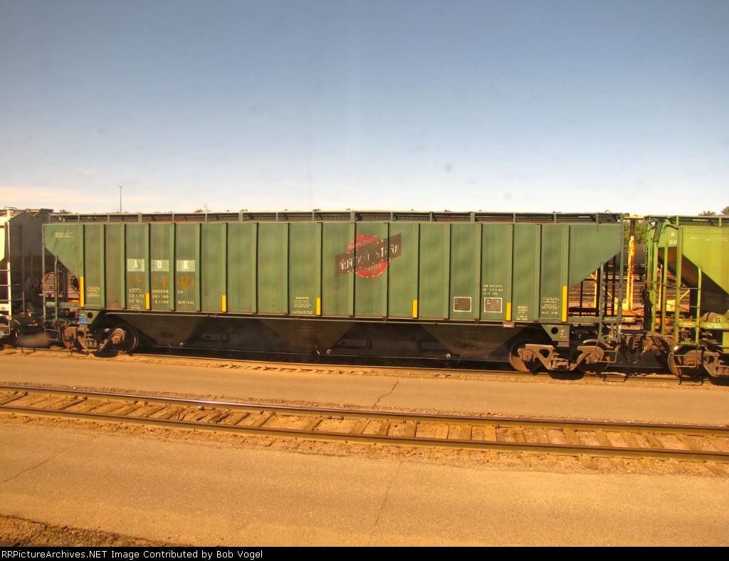 CNW painted covered hopper
