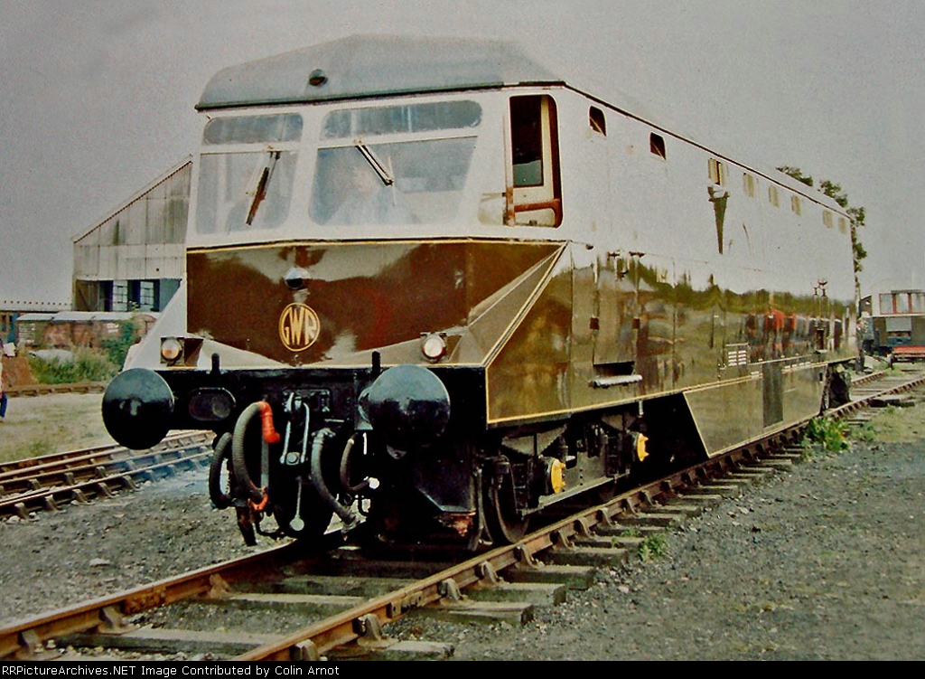 GWR Diesel Railcar W22W at Didcot Railway centre