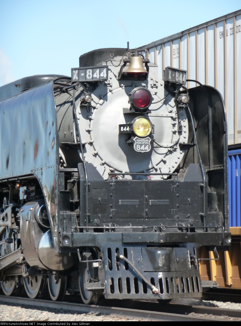 UP 844 Front-End of Busniess