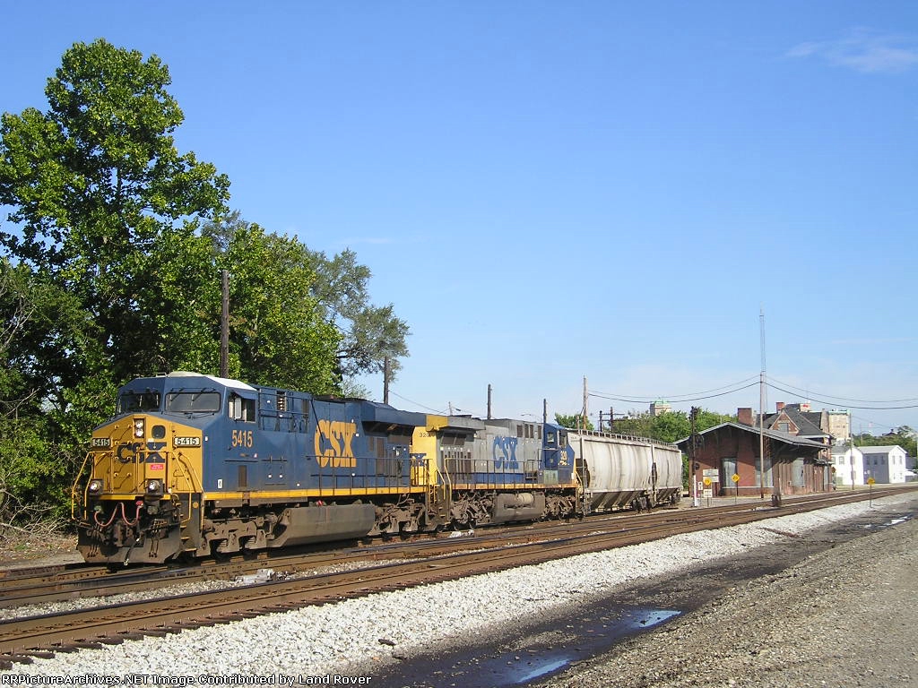 CSXT 5415 On CSX Q 360 - 18