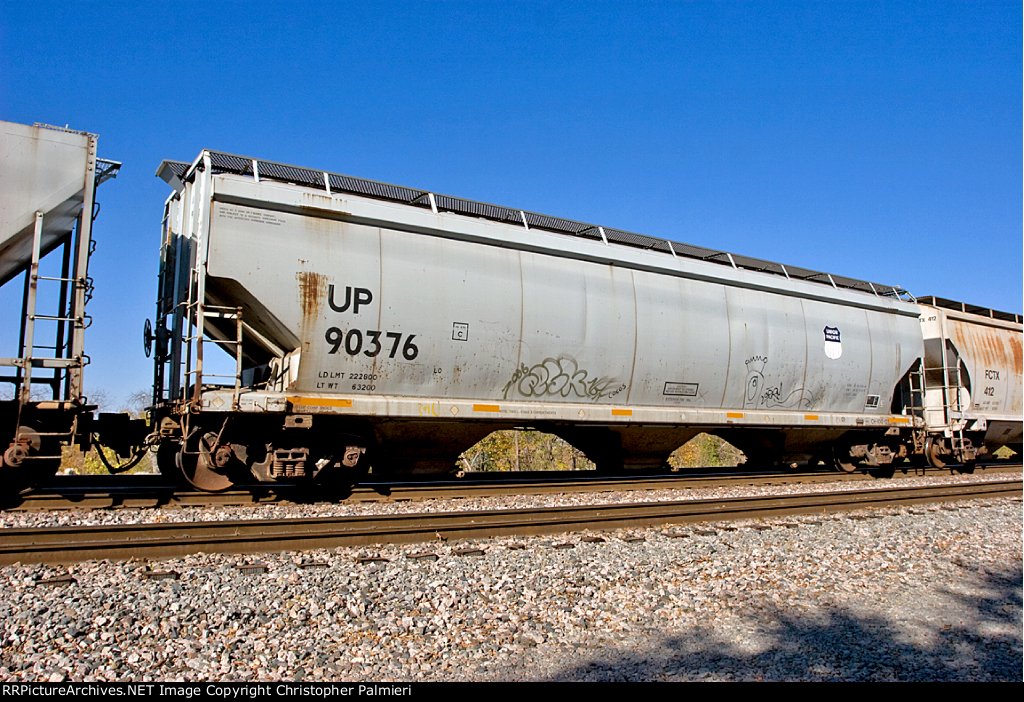 UP 90376 on UPRR MPBFW-04