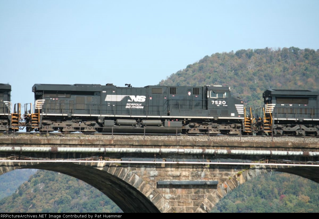 NS 7520