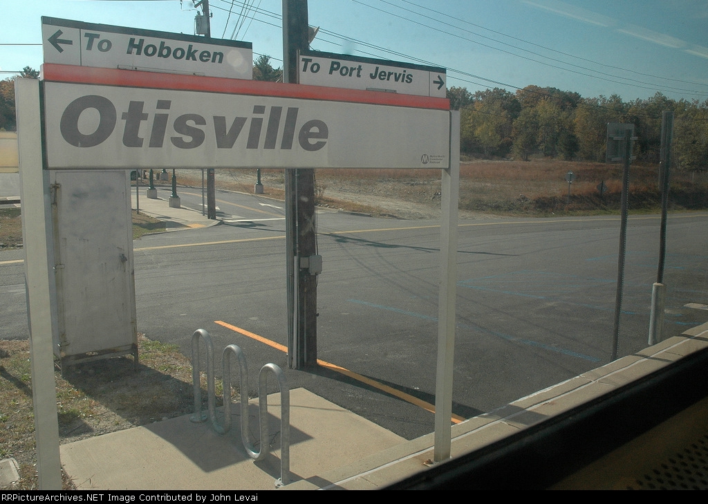 Otisville MNR Station Sign