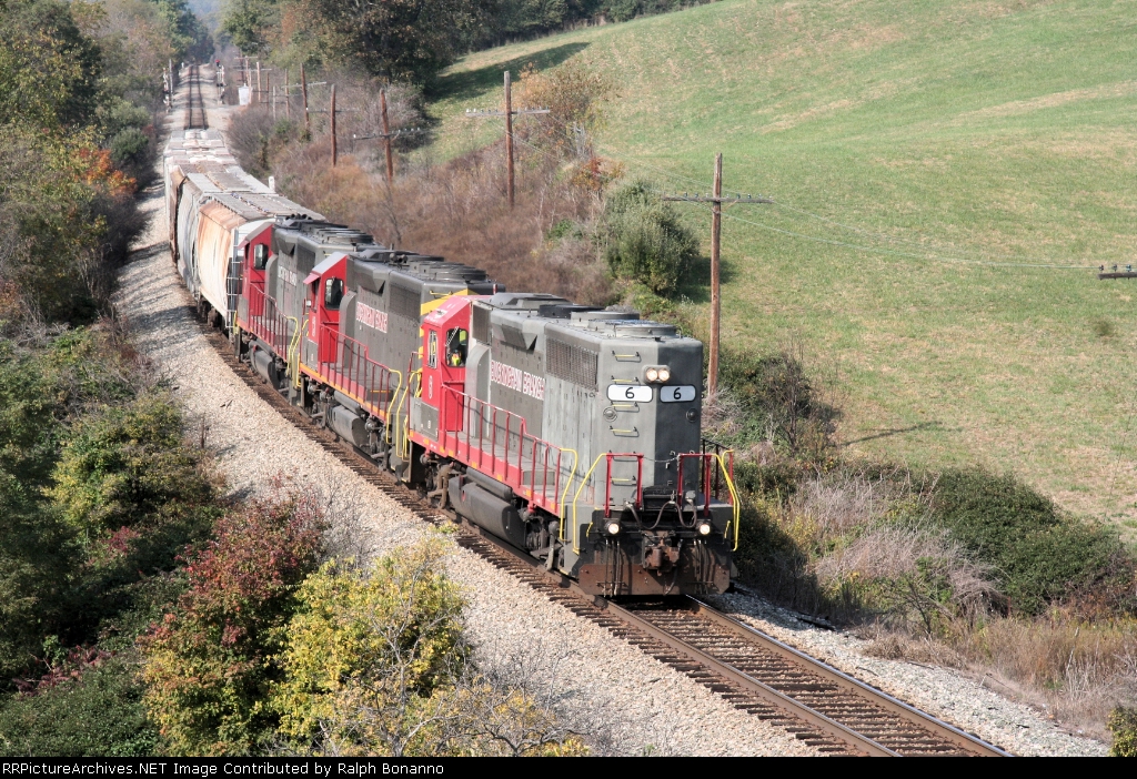 BBRR # 6, with Steve Nicely at the throttle cants the curve eastbound ...