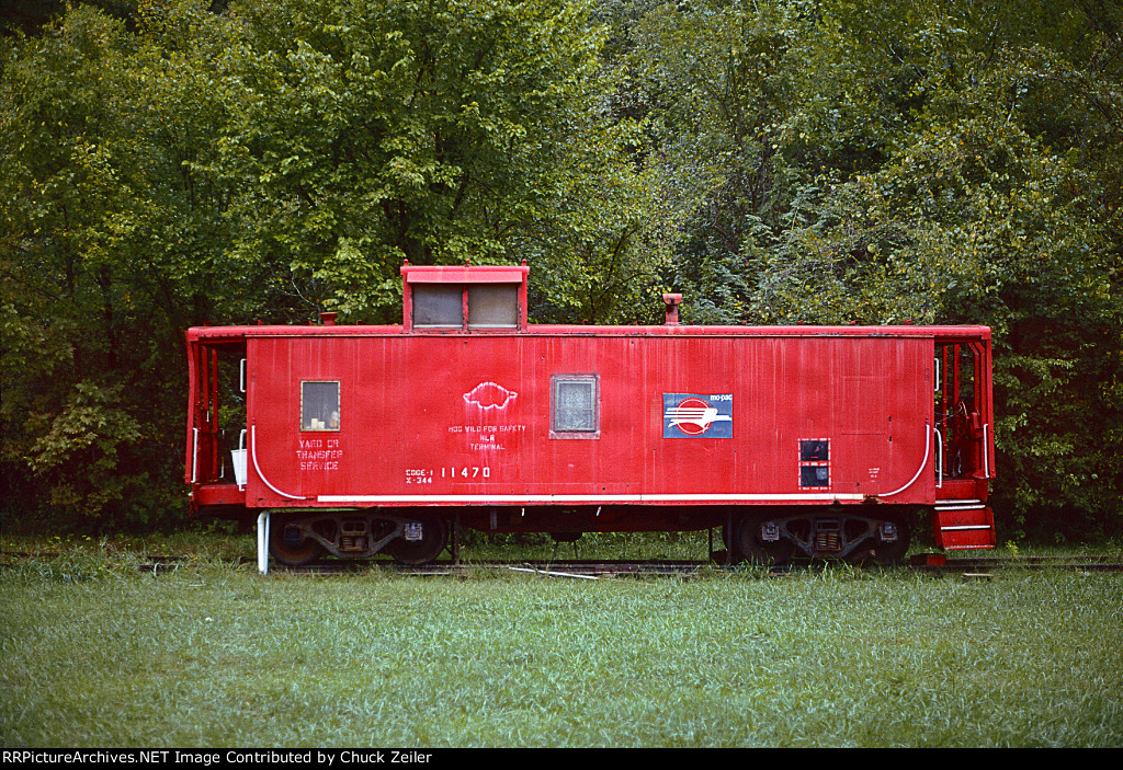 MP Caboose 11470