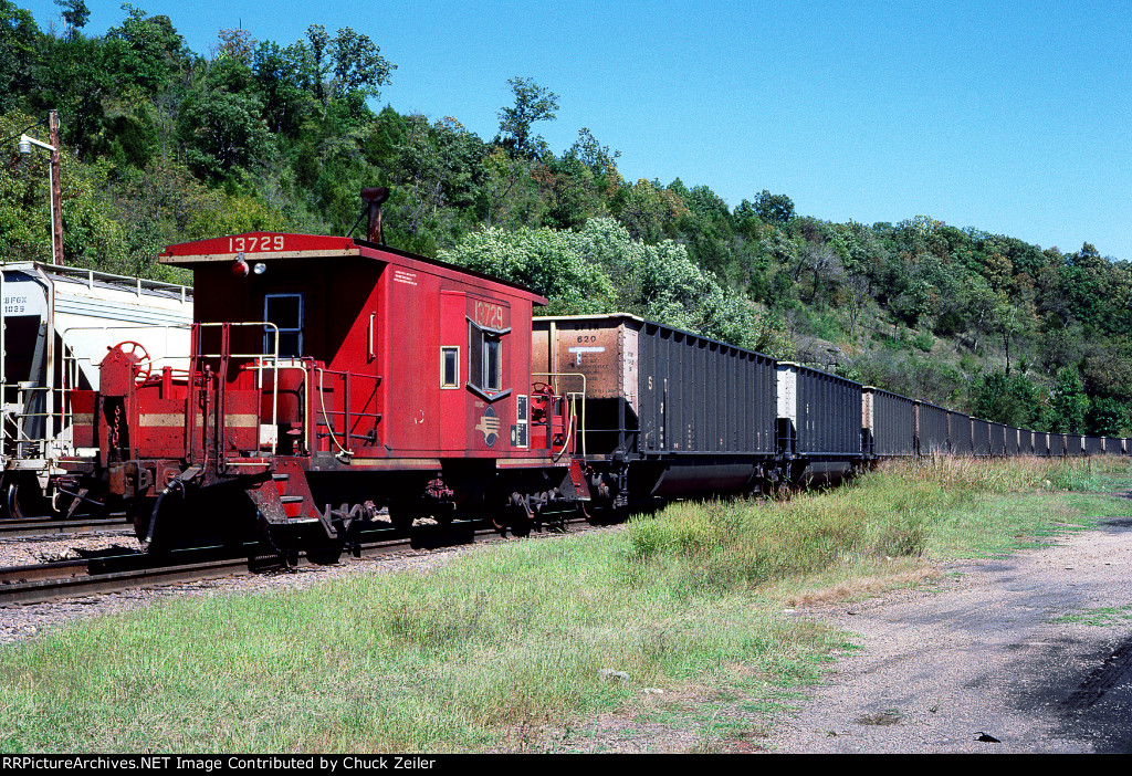 MP Caboose 13729