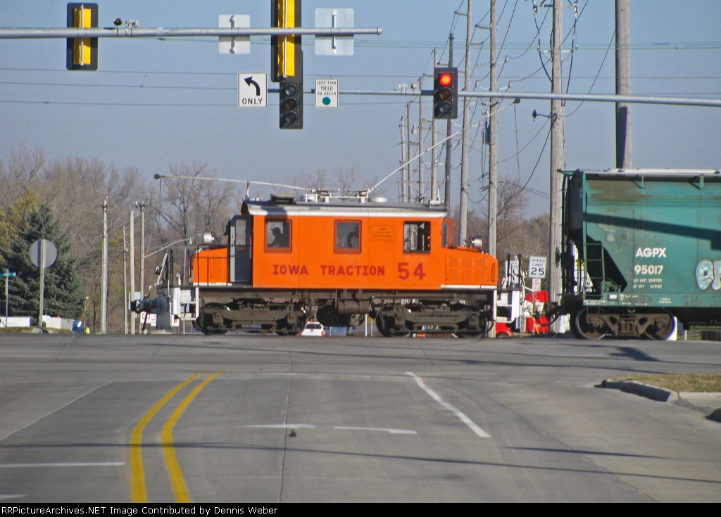 Iowa Traction No 54.