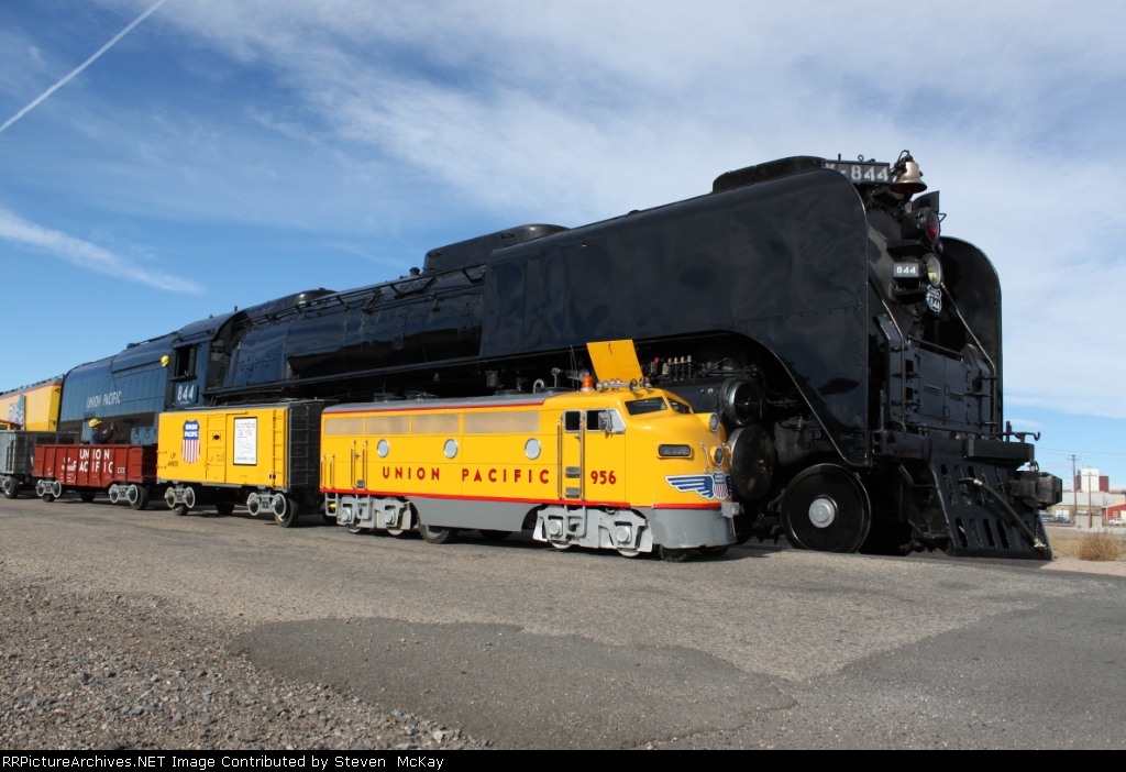 UP 844