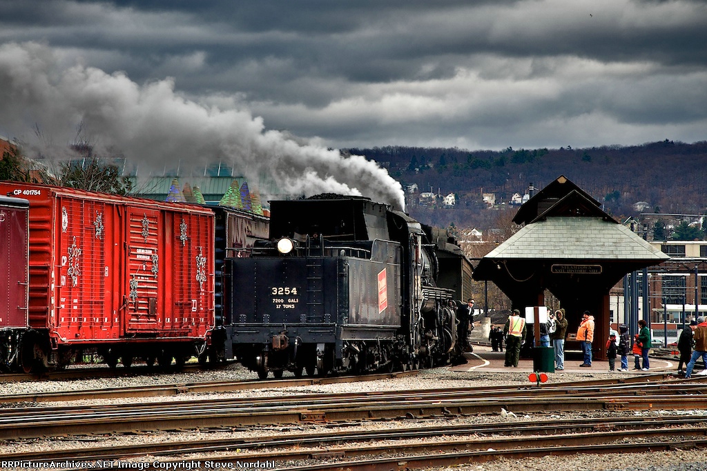 2010 CP Holiday train & Steamtown Operations