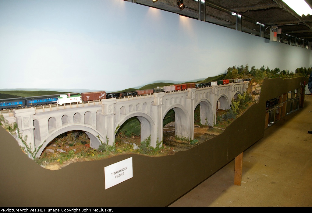 The Viaduct from the old layout has a new place now