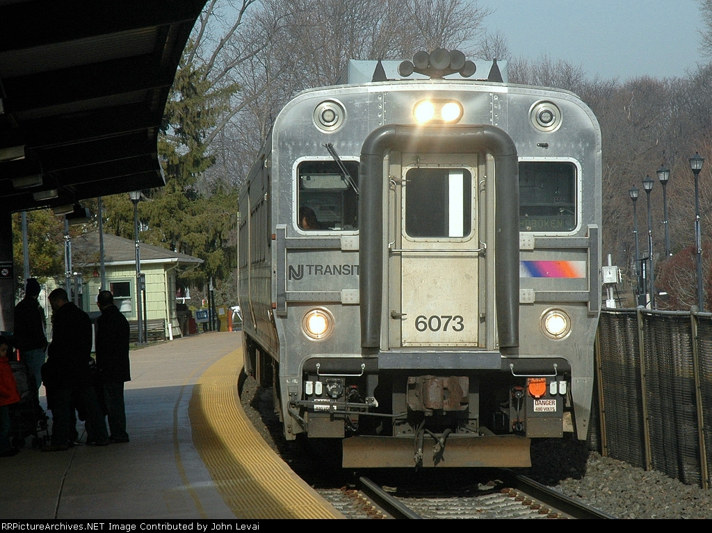 NJT Comet V Cab