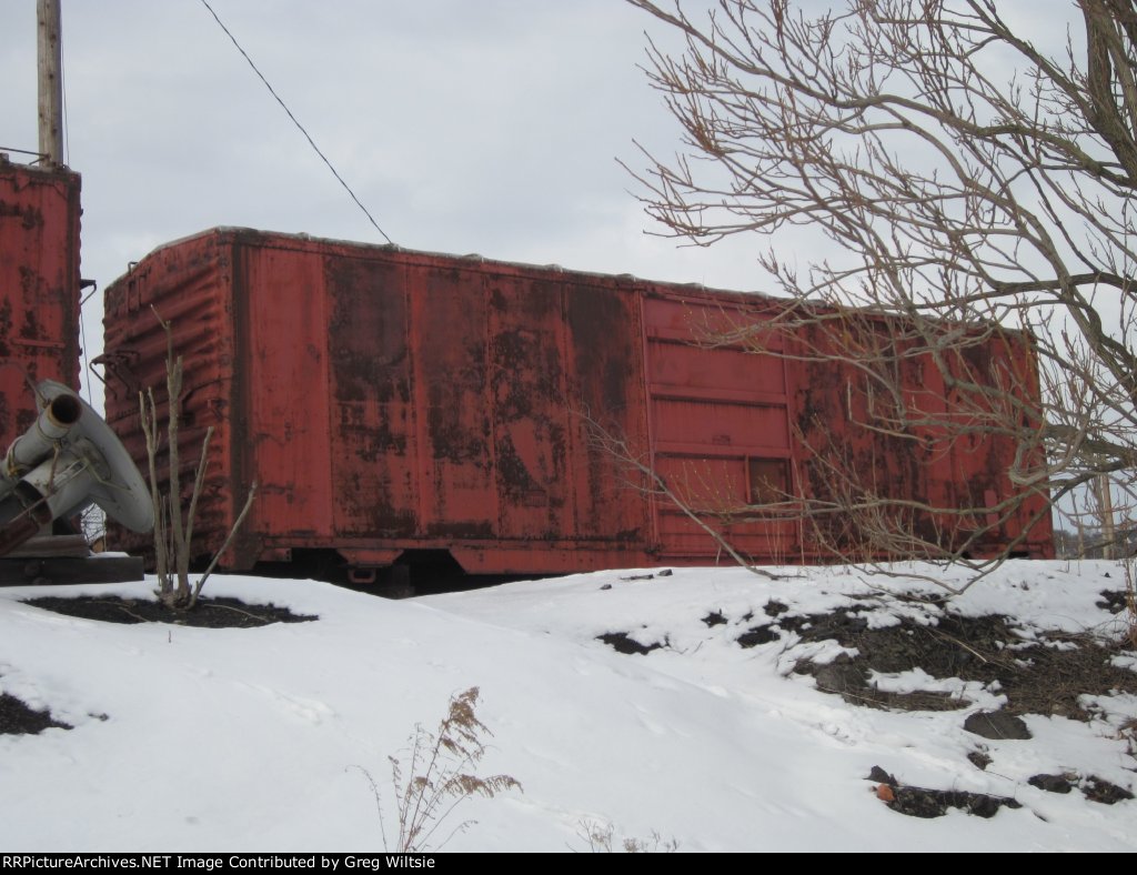 Old Bessemer and Lake Erie Boxcar 8193x