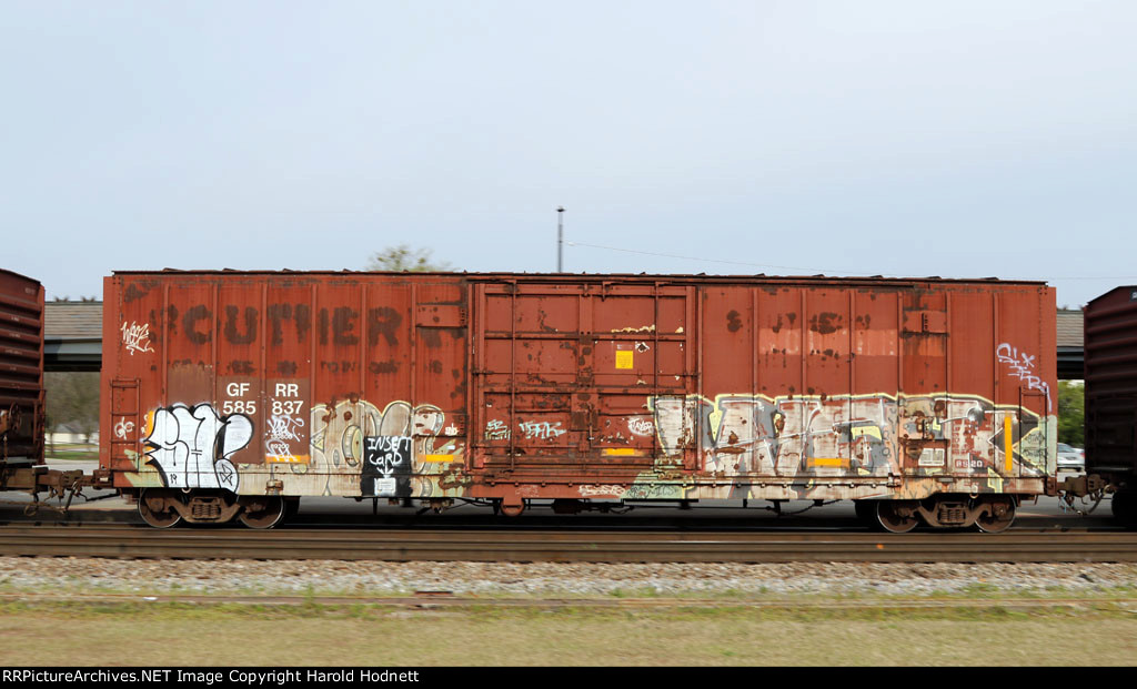 GFRR 585837 is a former Southern boxcar
