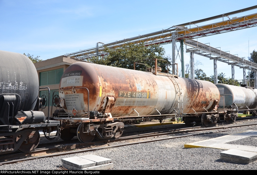 FXE Tank Car at yard