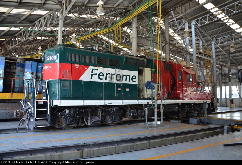 FXE GP22ECO in Guadalajara Round house