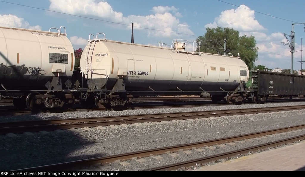 UTLX Tank Car