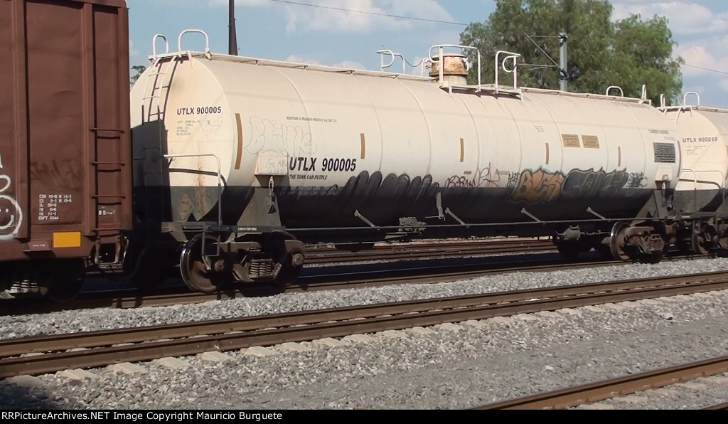 UTLX Tank Car with graffiti