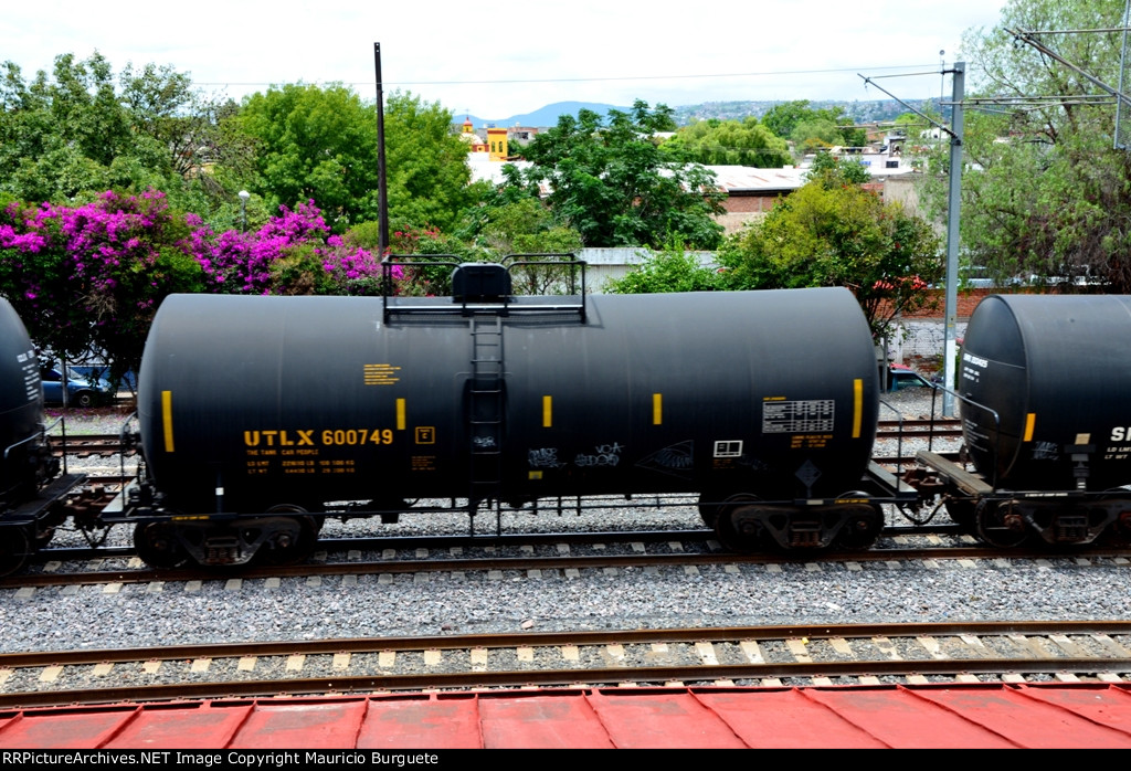 UTLX Tank Car