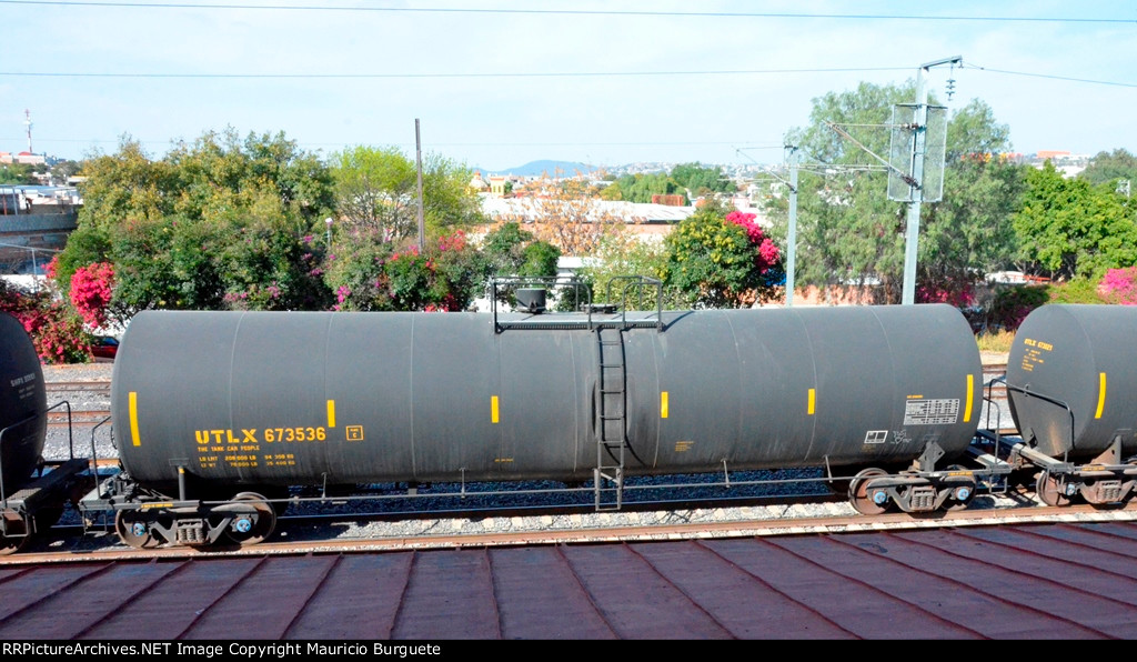 UTLX Tank Car