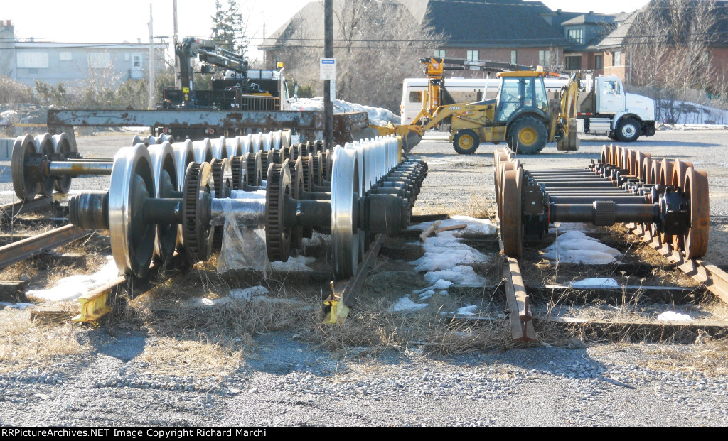 Passenger car wheels.
