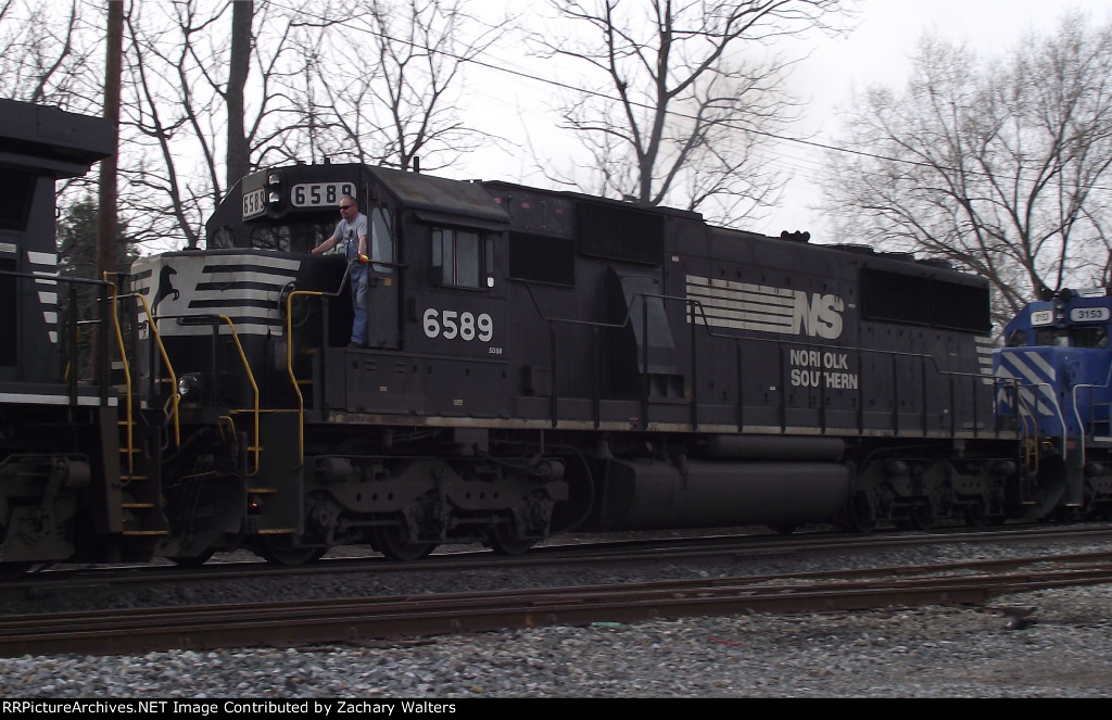 NS 6589