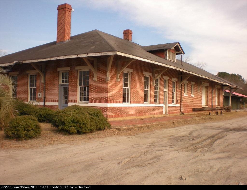 ACL station in Ehrhardt