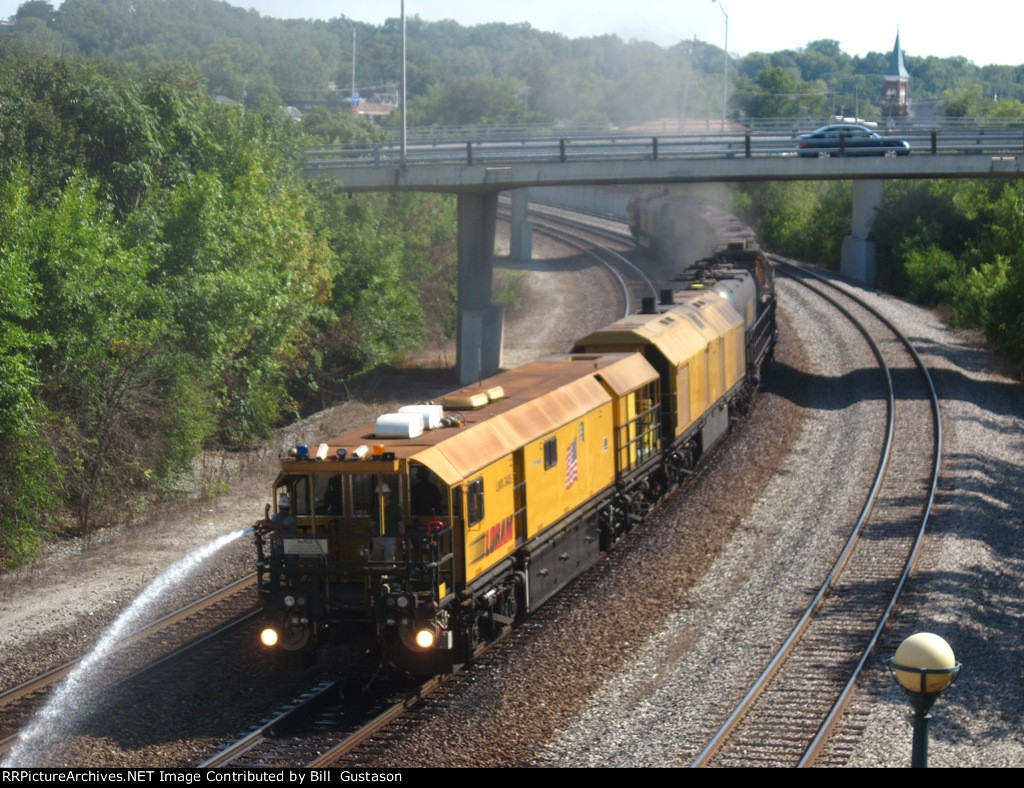 Rail grinder train - rear end