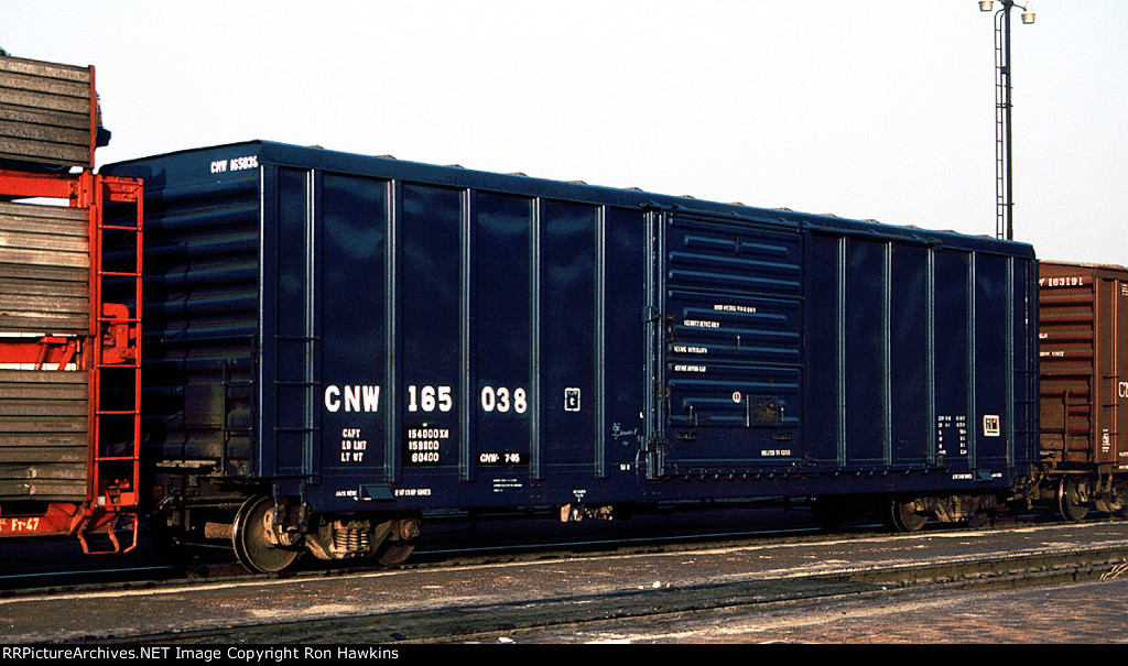 CNW 165038