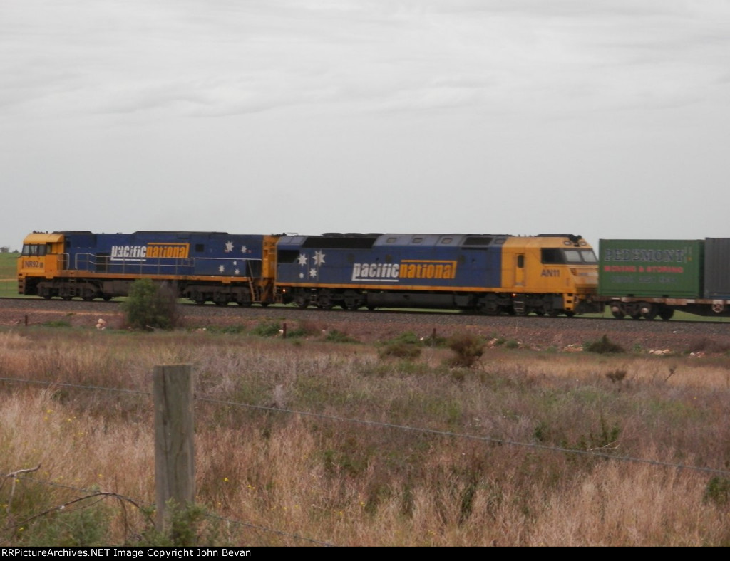 Pacific National NR92 & Pacific National AN11