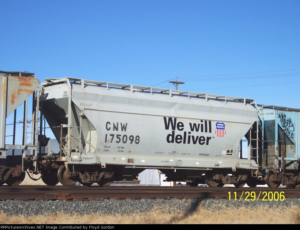 CNW 175098