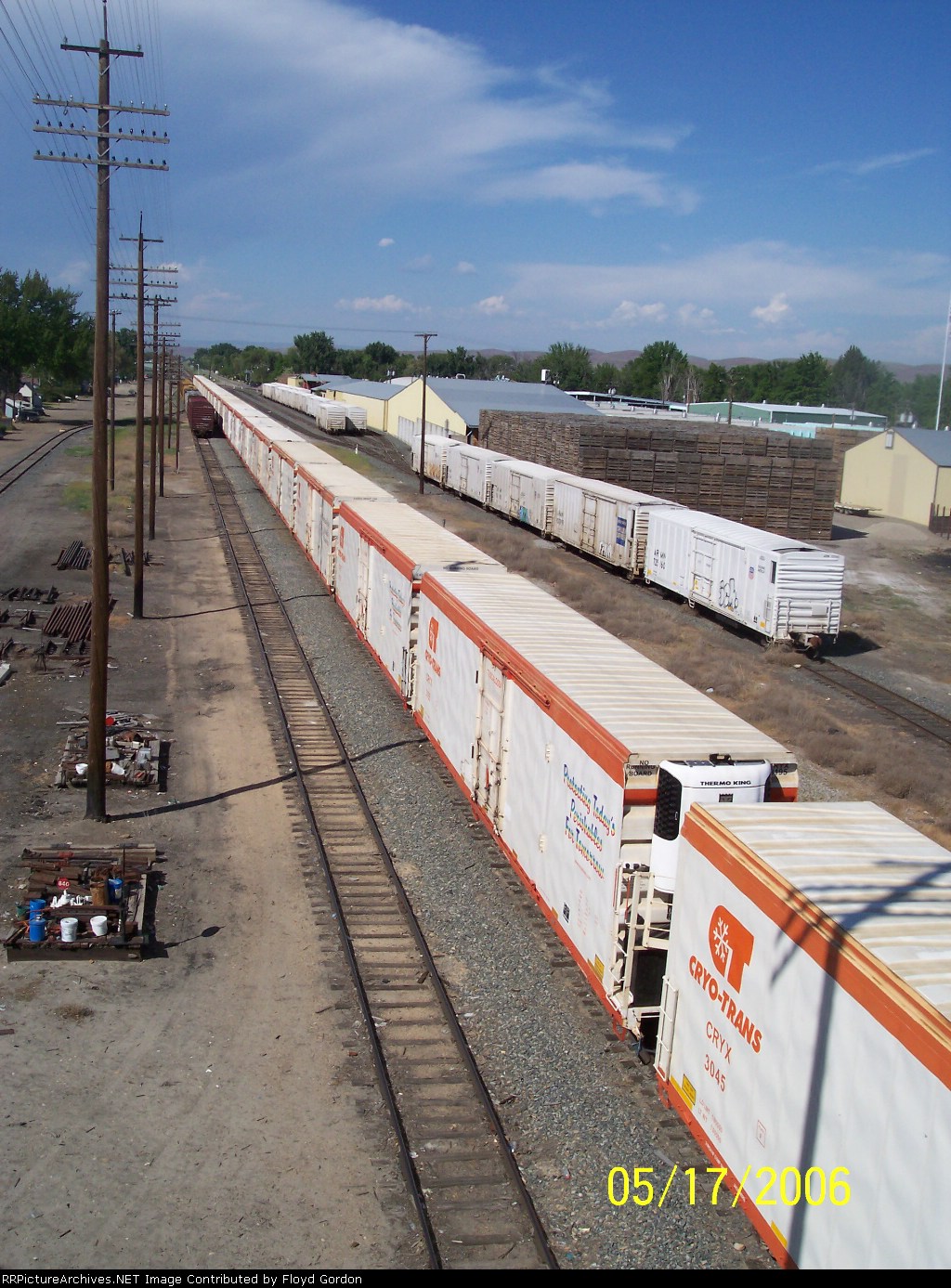 CRYO-TRANS (CRYX) Reefers in Storage.