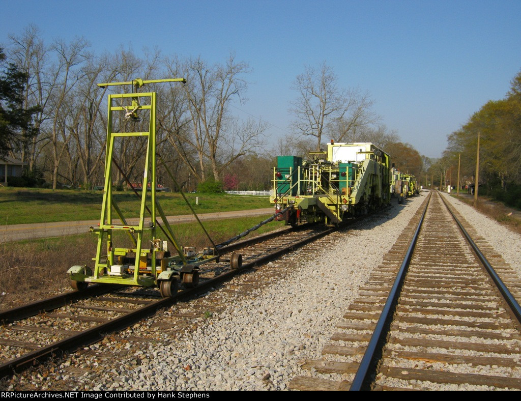 CSX CAT Surfacing Gang at Cusseta, AL