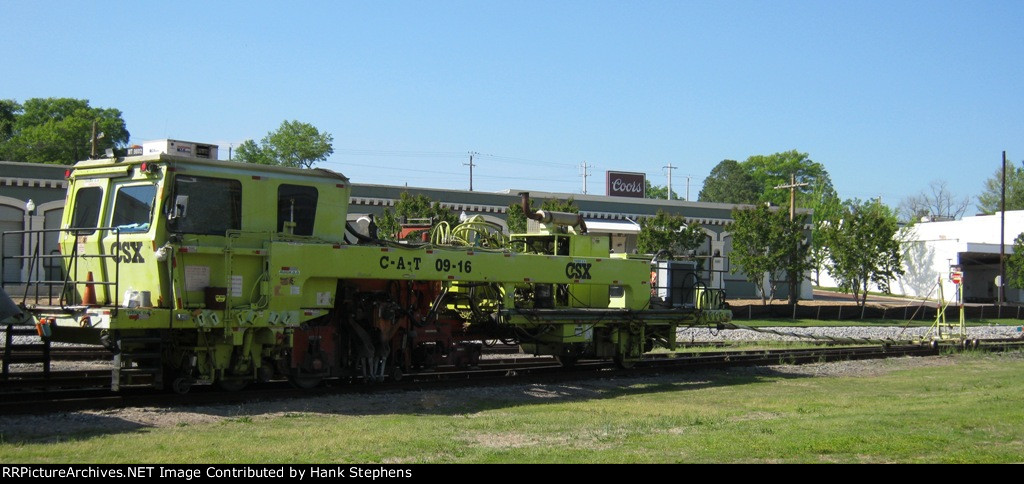 Second Section CAT Tamper Gang resting at Opelika