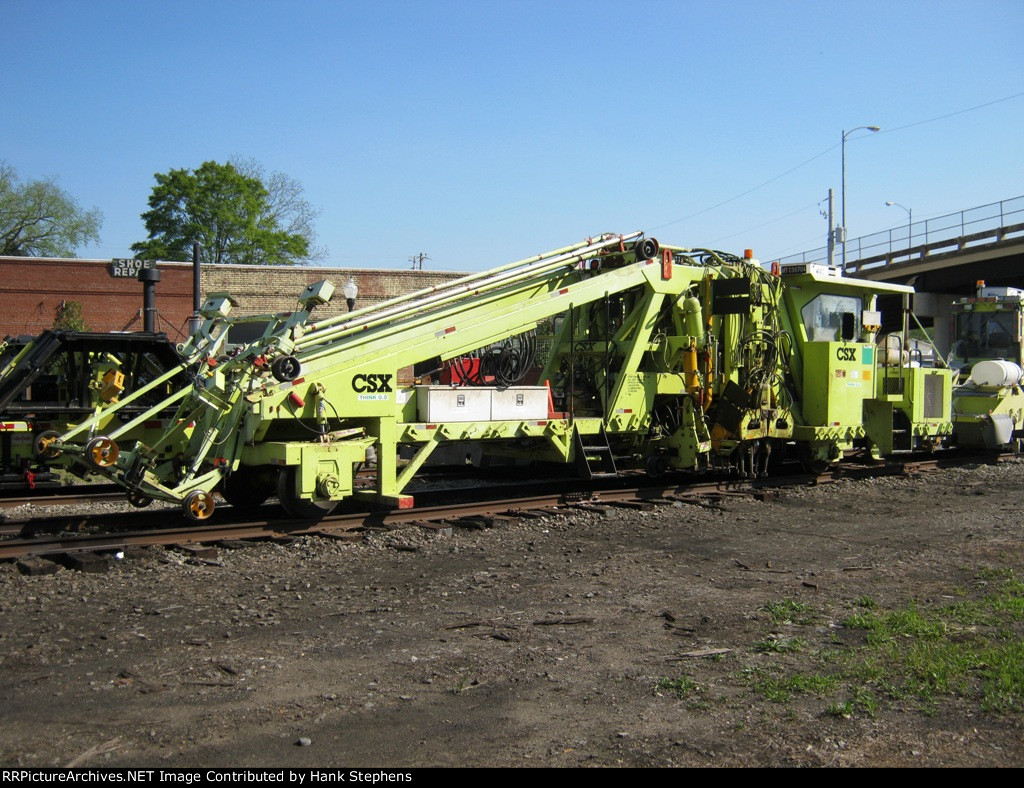Second Section CAT Tamper Gang resting at Opelika