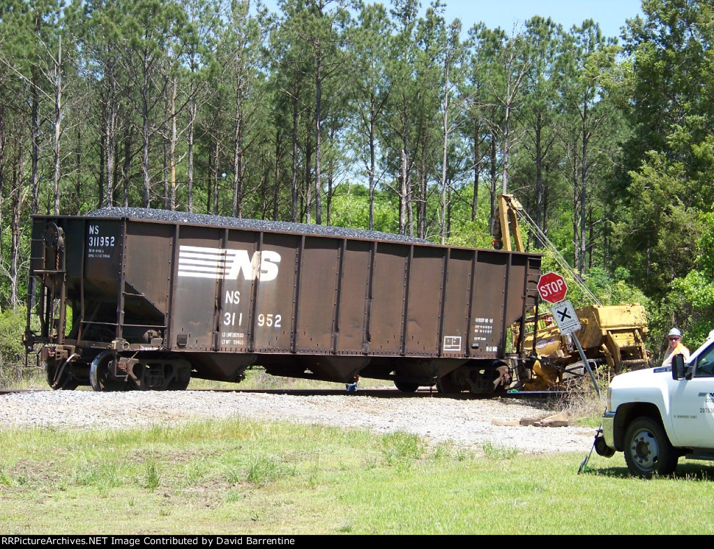 Picture Categories: RollingStock,Wreck,Action
