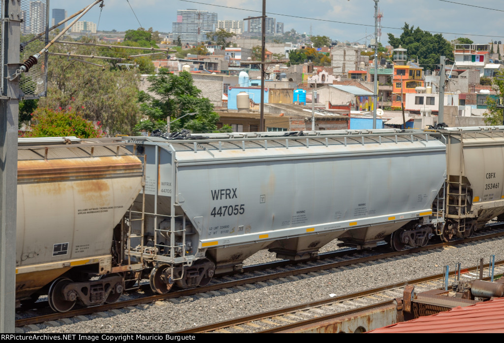 WFRX Covered Hopper