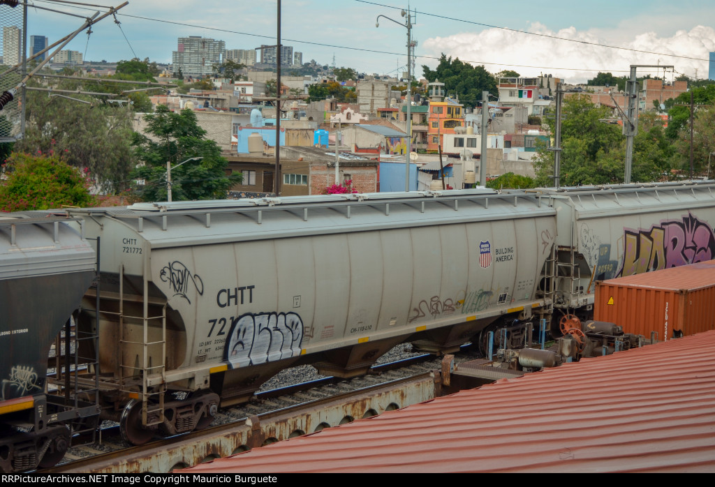 CHTT UP Covered Hopper