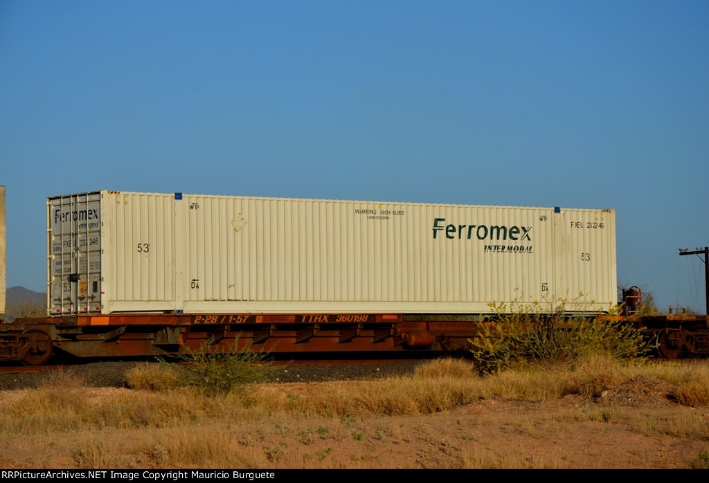 TTRX Spine Car with Ferromex Container (new version)