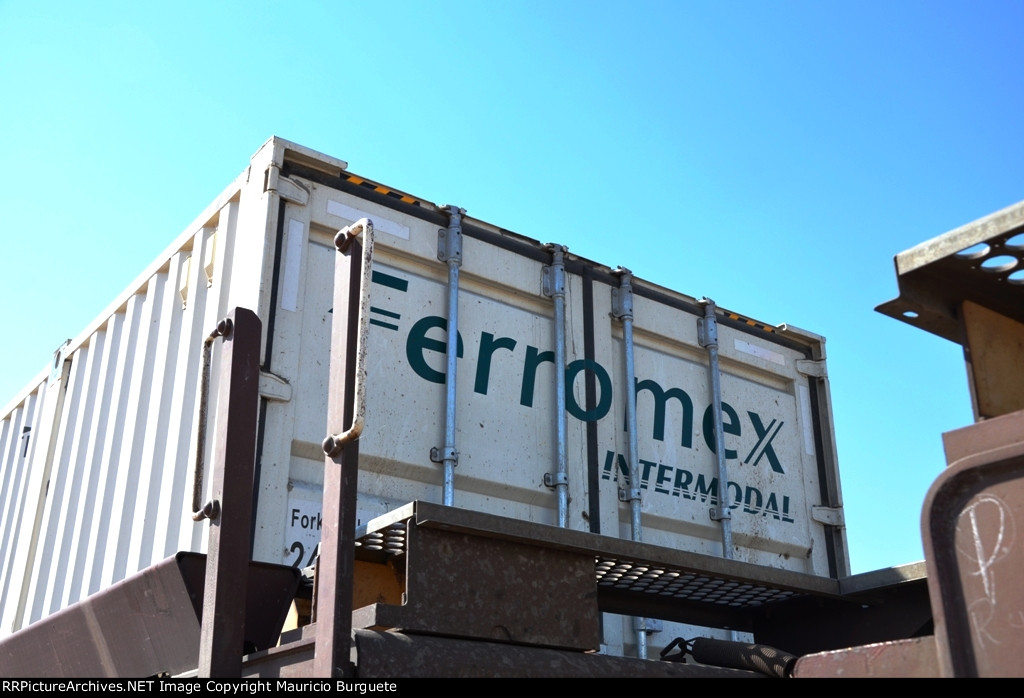 FXEU Ferromex container (new version)